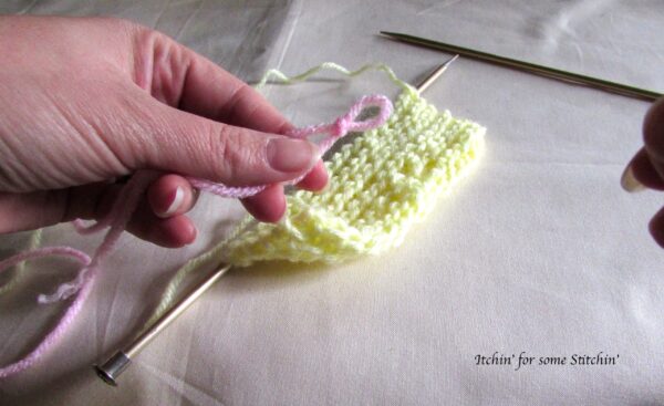 Knitting Tips: 3 Easy Ways to Join a New Skein of Yarn