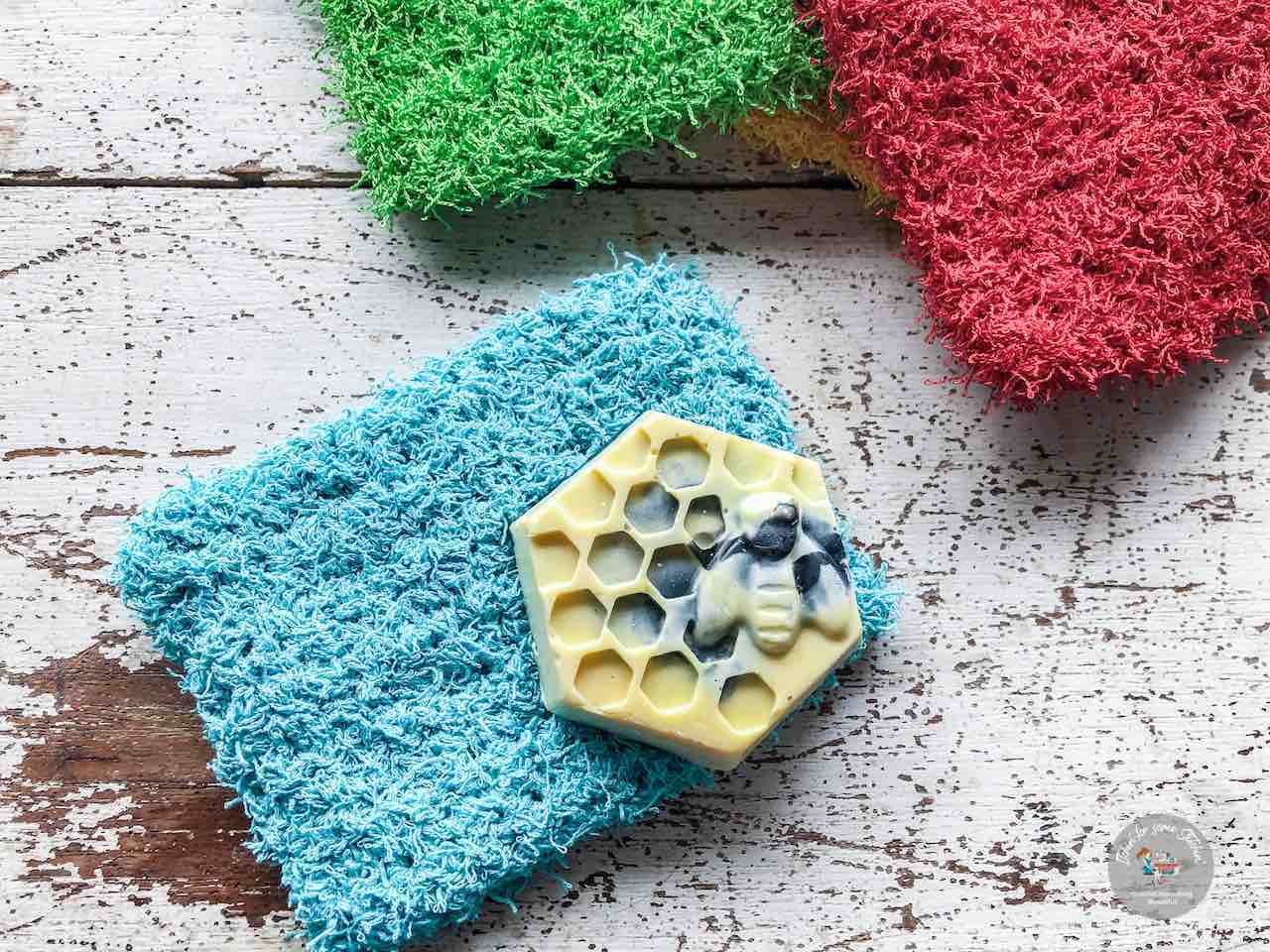 Big & Thick Crochet Dish Scrubbies: Free Pattern for Amazing Kitchen ...