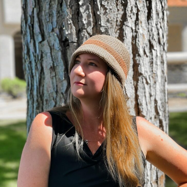 Free Crochet Cloche Hat Pattern: The Fashion Revolution of the 1920s