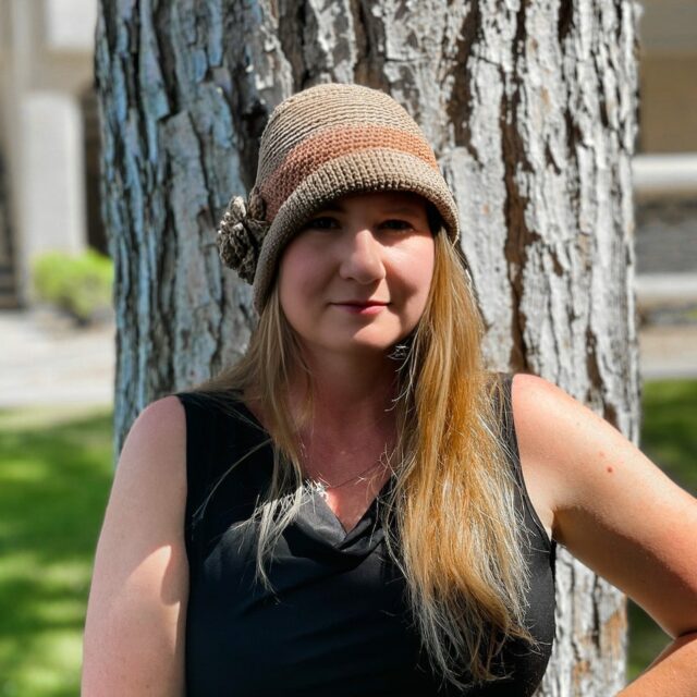 Free Crochet Cloche Hat Pattern: The Fashion Revolution of the 1920s